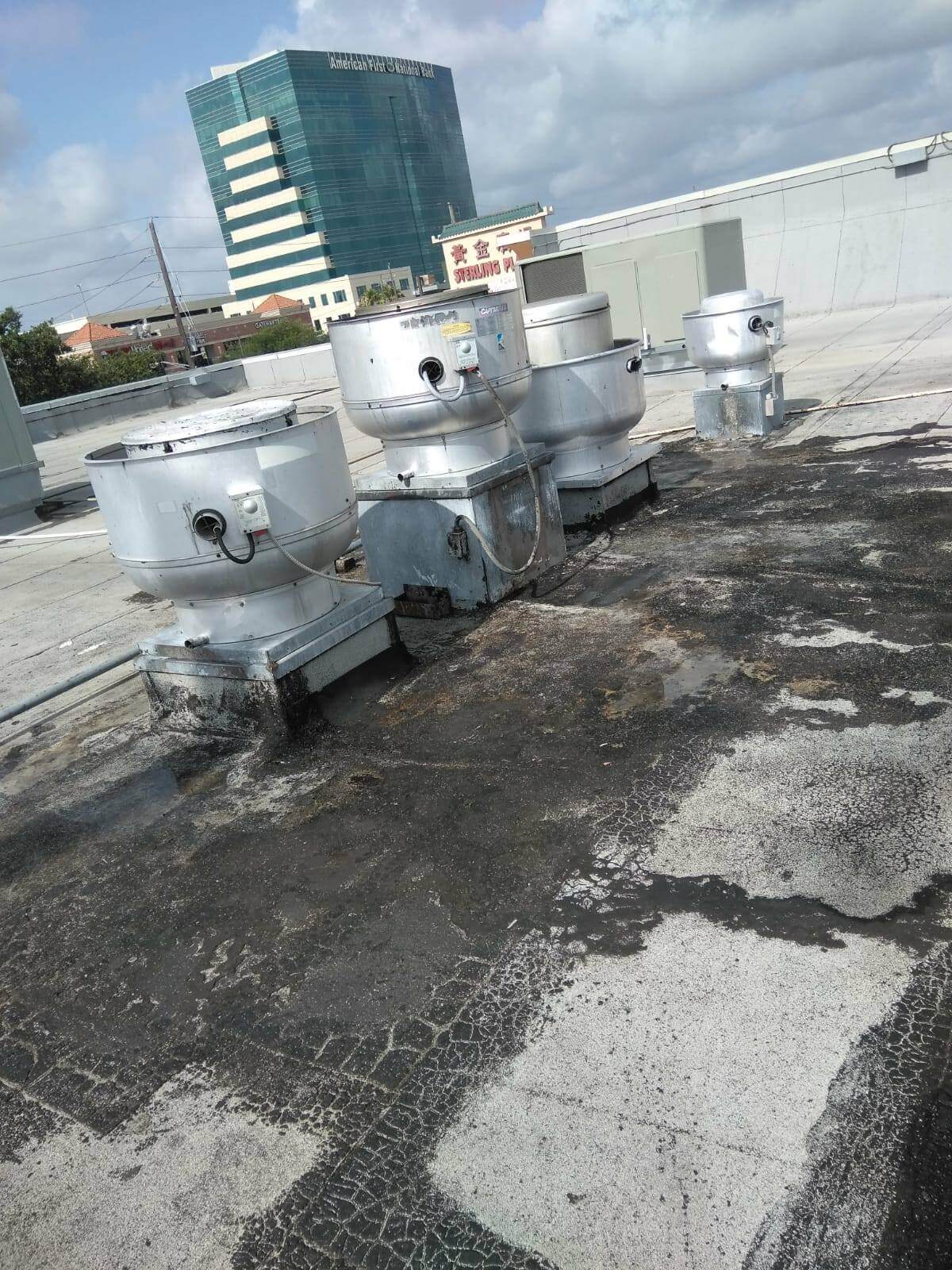 #1 Effective Rooftop Grease Containment For Safe Kitchens